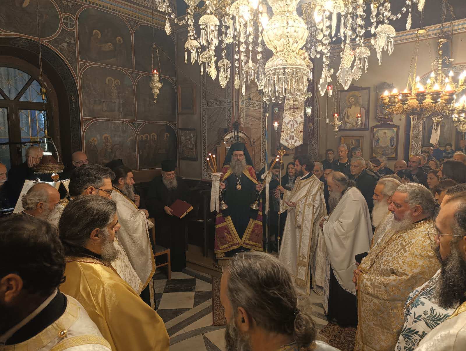 ΕΟΡΤΗ ΑΓ. ΣΠΥΡΙΔΩΝΟΣ ΣΤΗΝ Ι.Μ. ΧΙΟΥ μέ κουρά μοναχοῦ καί χειροτονία ...